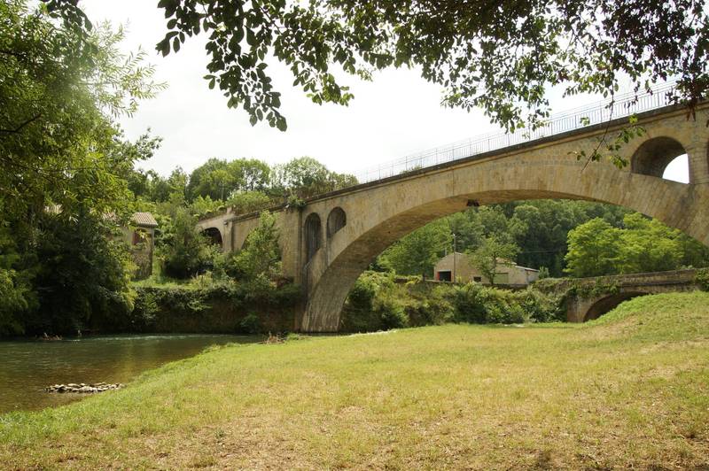 Randonnée à Camon - Le village fortifié de Camon