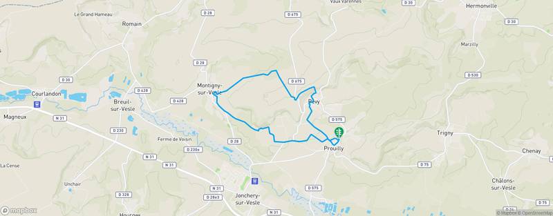 Randonnée à Prouilly - Prouilly, entre montagne et vallée